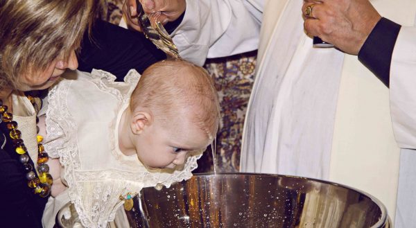 Como preparar un bautizo sin morir en el intento - ComoHow